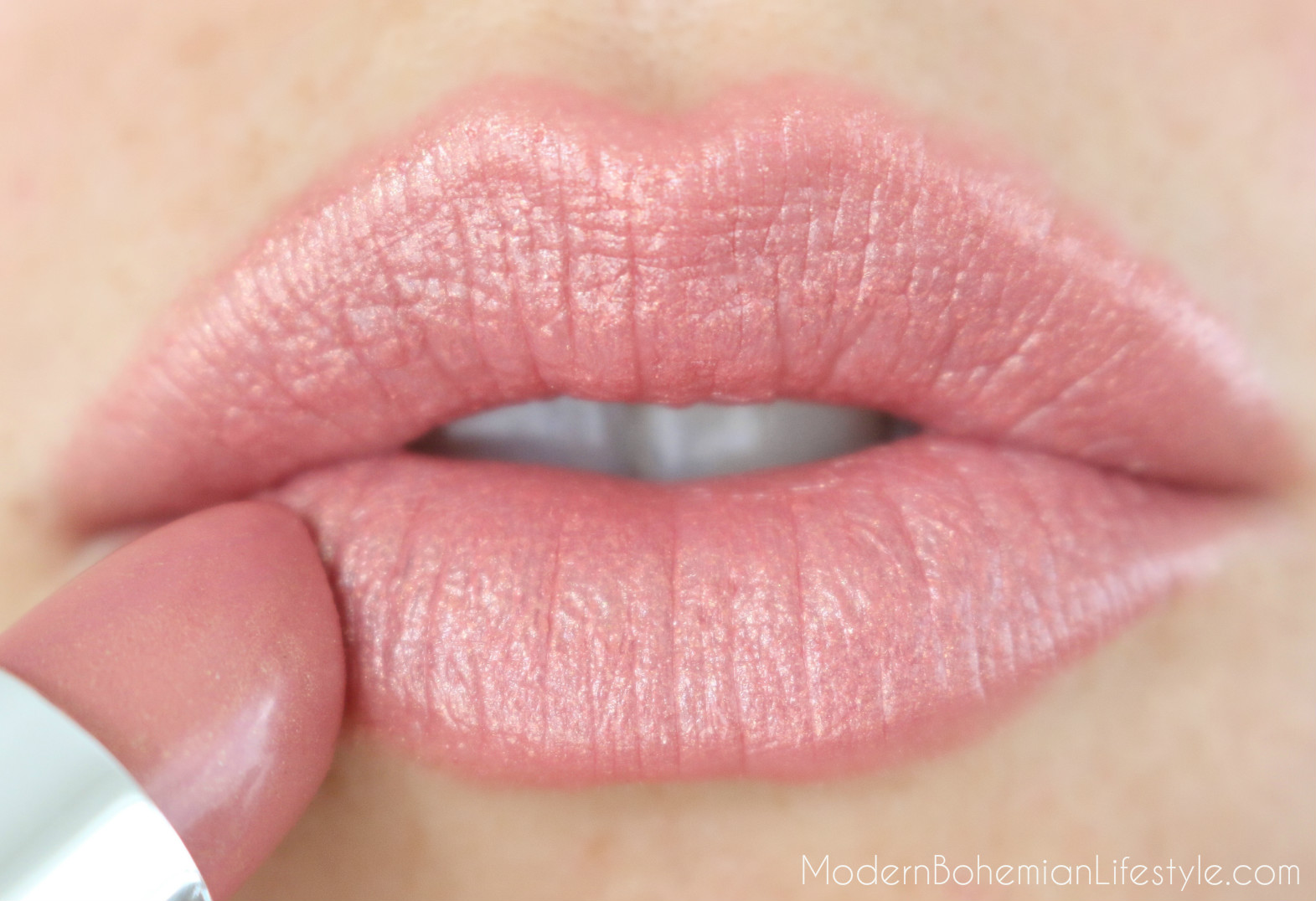 Red Apple Lipstick Swatches Review Modern Bohemian Lifestyle